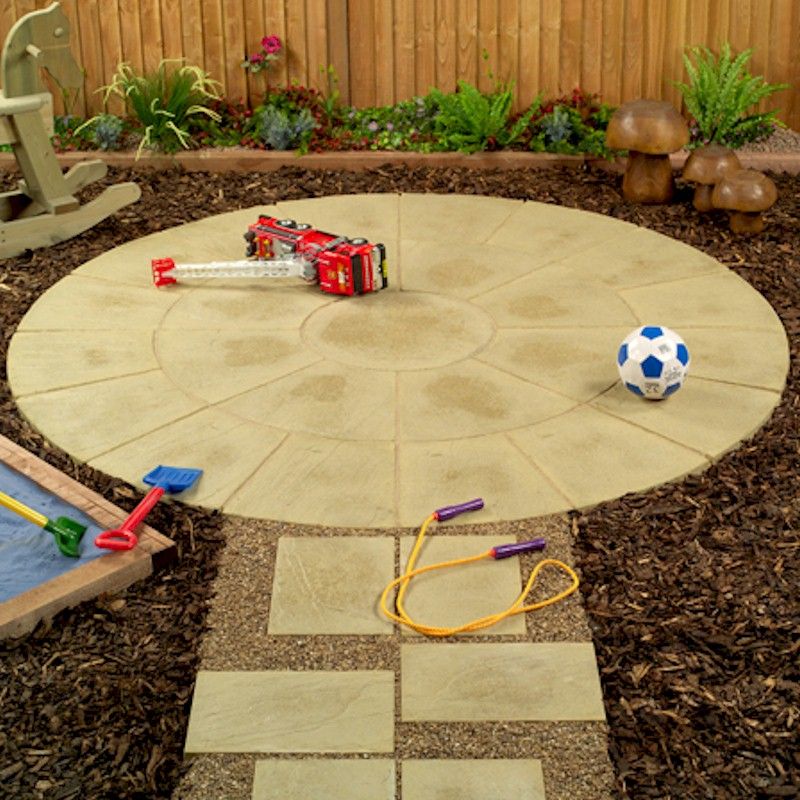 Deco-Pak Oxford Antique Buff Circle Paving Kit 2.4m - One Garden